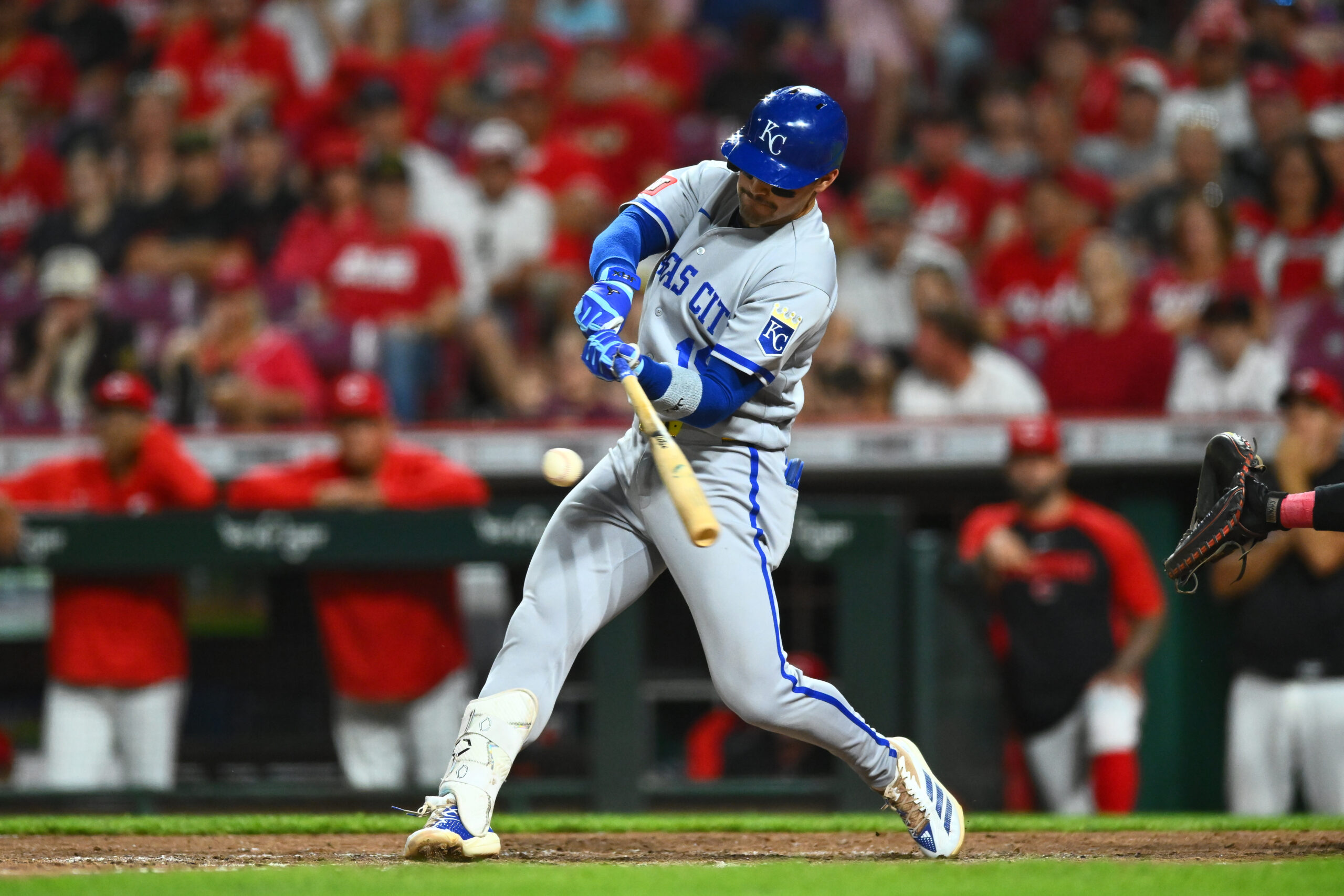 Massey breaks tie in 9th as Royals beat Reds | News, Sports, Jobs ...